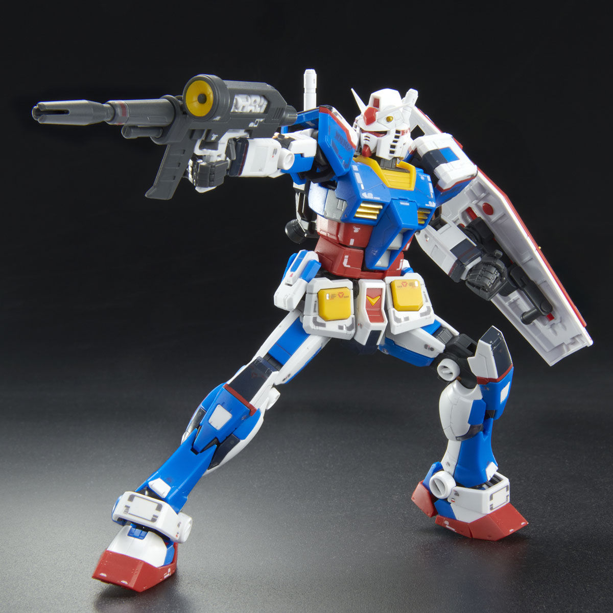 (PREMIUM-BANDAI) GUNDAM - RG 1/144 RX-78-2 GUNDAM [TEAM BRIGHT CUSTOM]